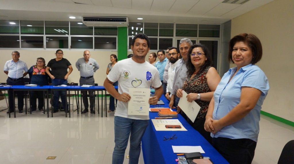 EL TECNM CAMPUS TAPACHULA ENTREGA RECONOCIMIENTOS A ESTUDIANTES QUE ...